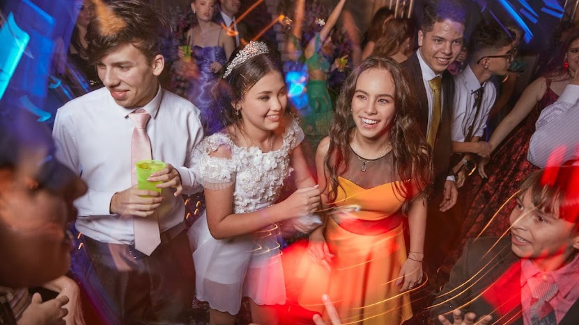 The Ultimate Prom Survival Guide: Tips and Tricks – Pretty Moment